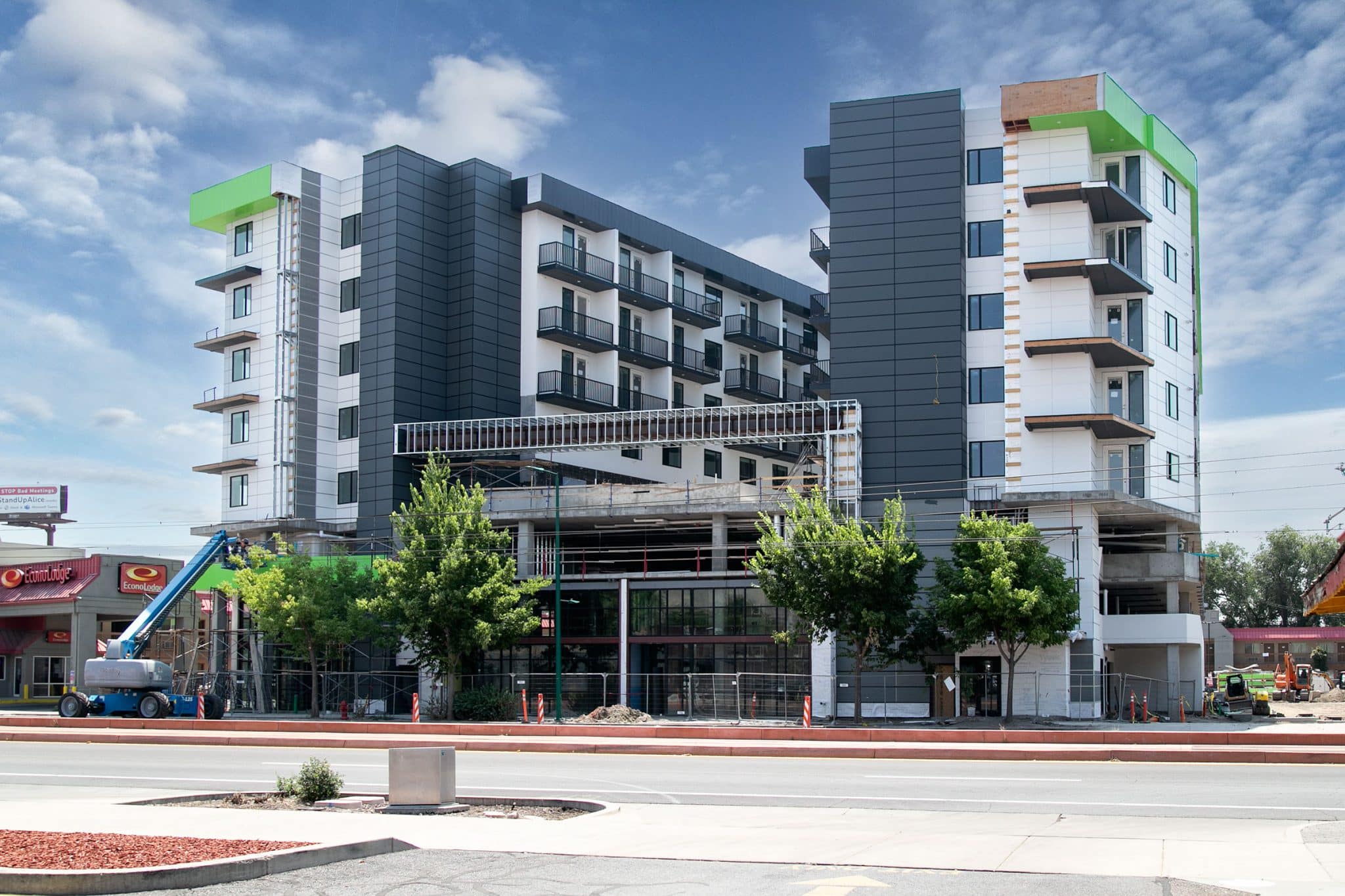 Entry Note Apartments - Kier Construction