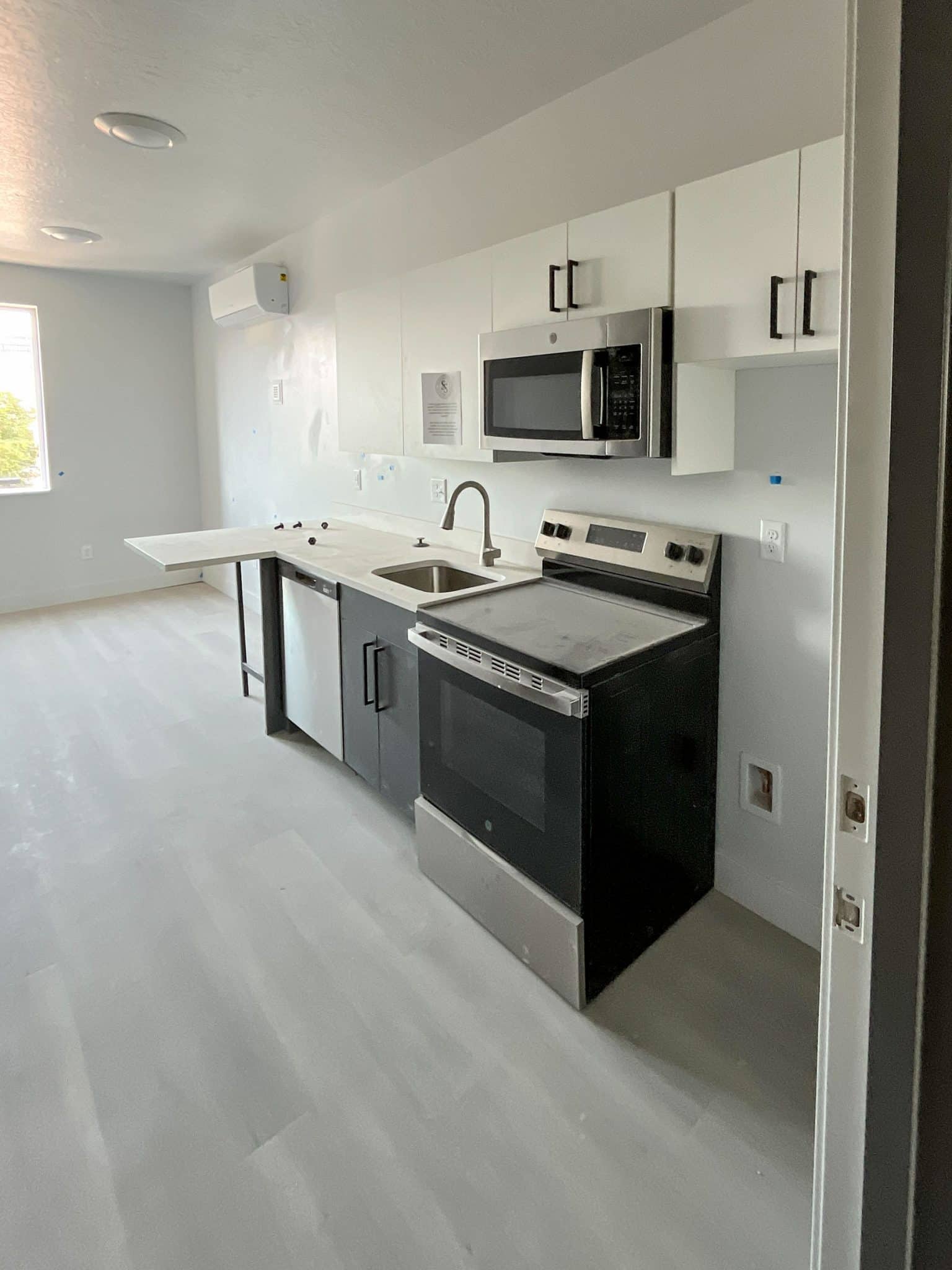 Entry Note Apartments – Kier Construction